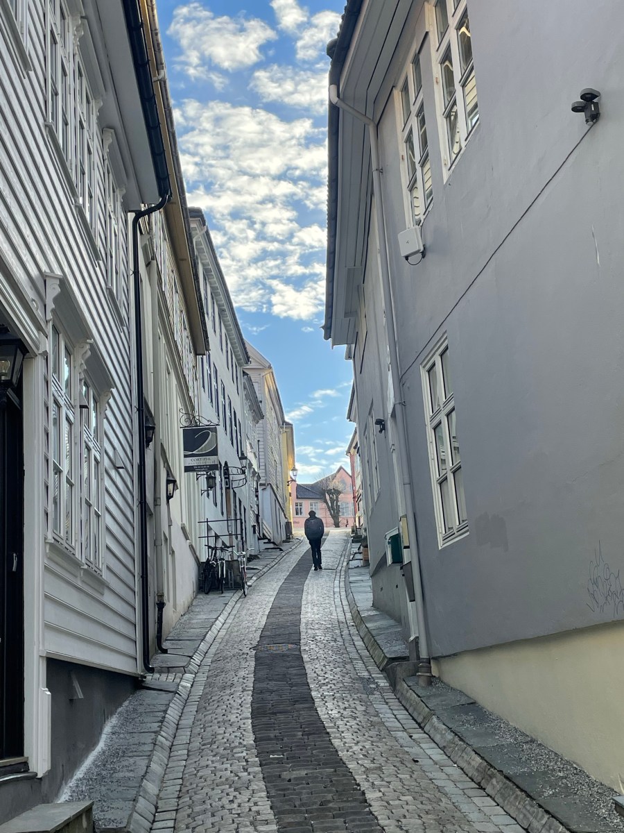 What’s Going On in Norway? – Don't Let My Parents Read This